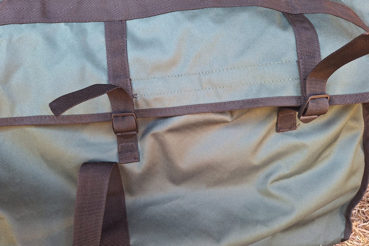 Hay Bale Bag – Aussie Grazers
